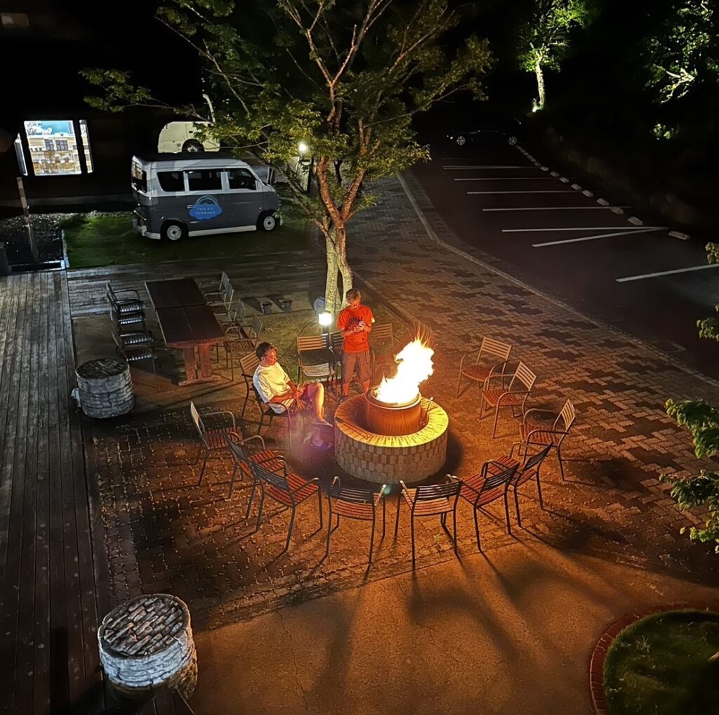 【会社紹介】社員旅行～静岡県・伊豆 UFUFU VILLAGE グランピング～ | コスモリクエスト【マンション経営で年金造りと資産拡大を】